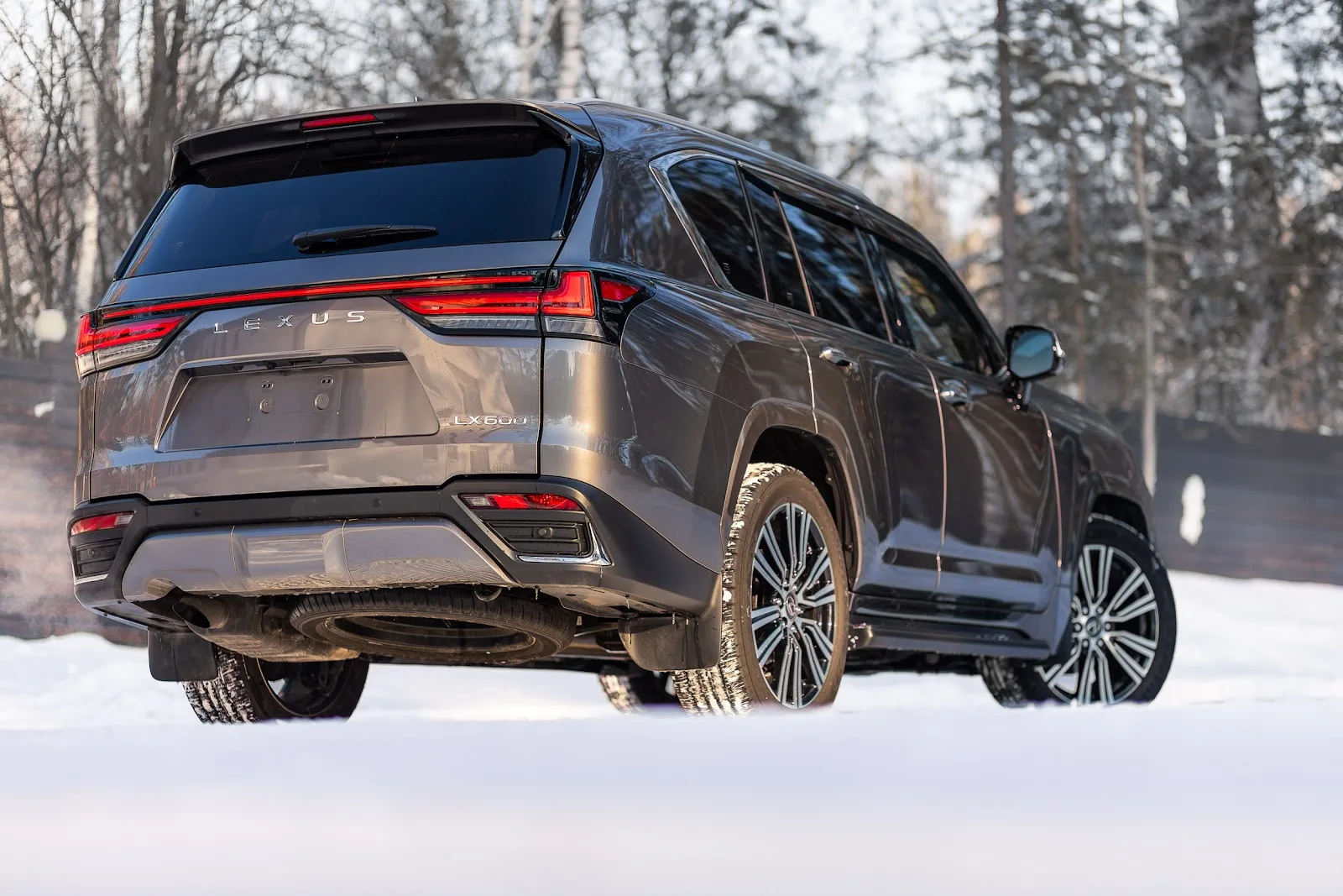 Lexus LX 600 Fuel Tank Capacity Litres – Complete Specs Rundown - FLEX ...